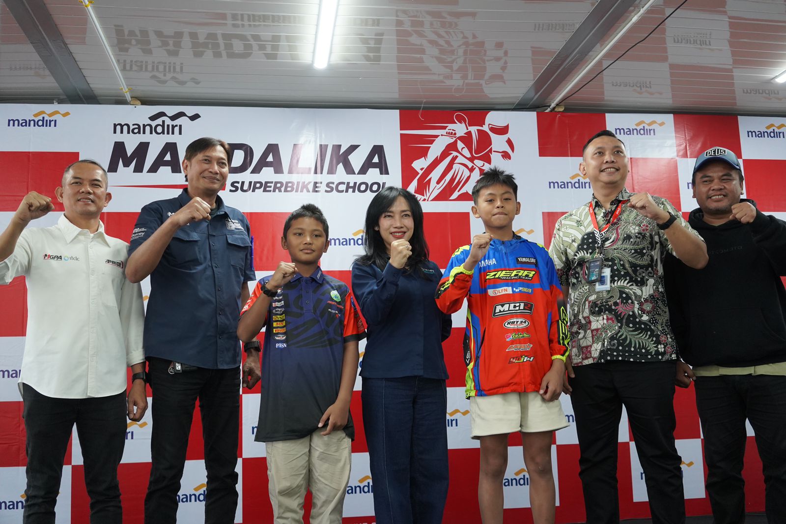 ITDC dan Bank Mandiri Gelar Coaching Clinic Superbike Bersama Legenda ...